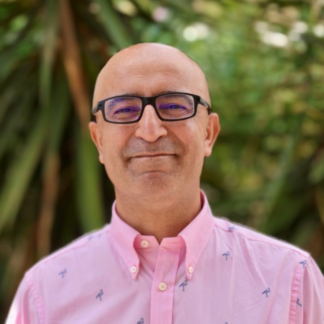 Harry Zarrabi - Oeiras International School